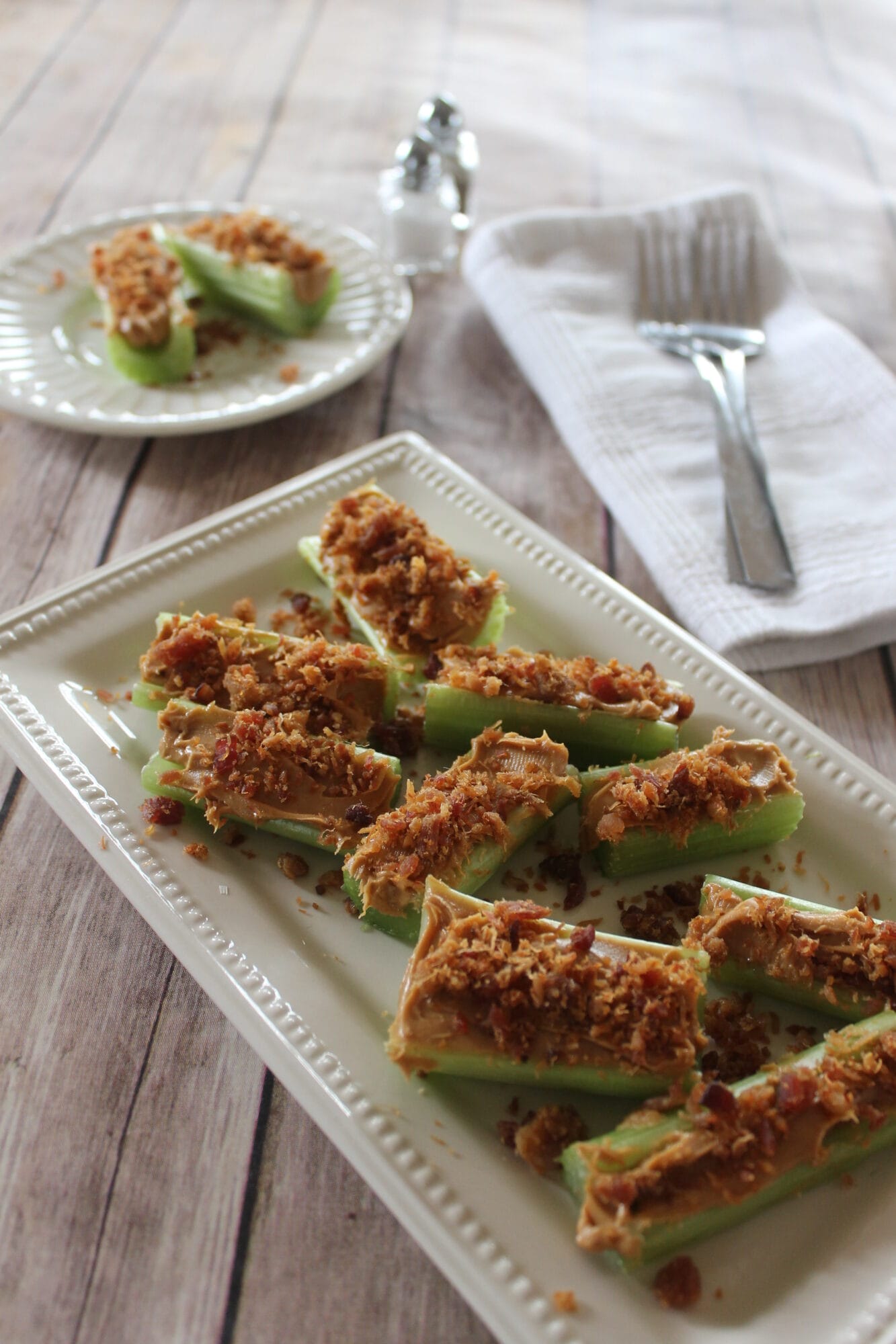 Ants on a Log - eatwellshire.com